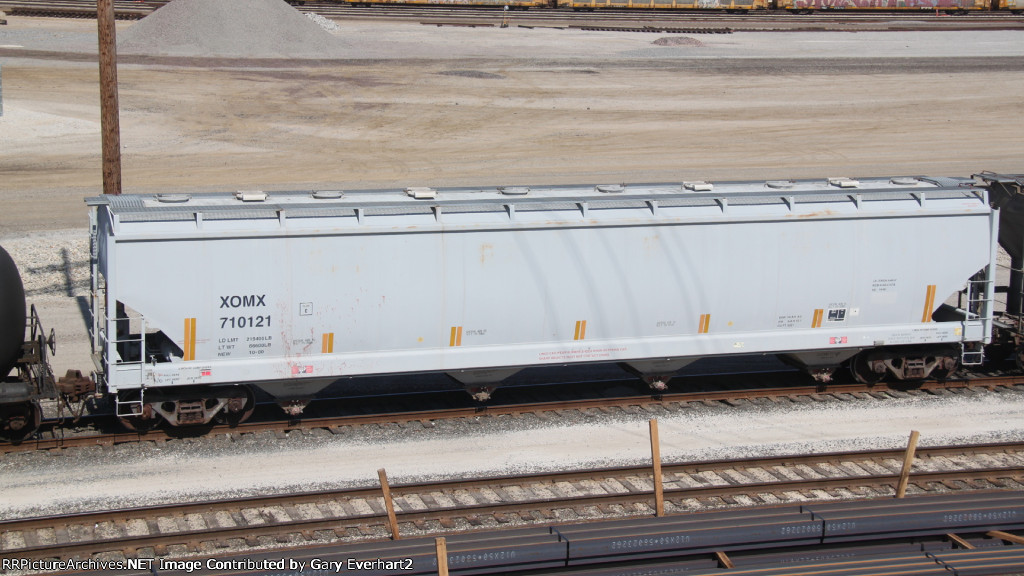 XOMX 710121 - Exxon Mobil Corp